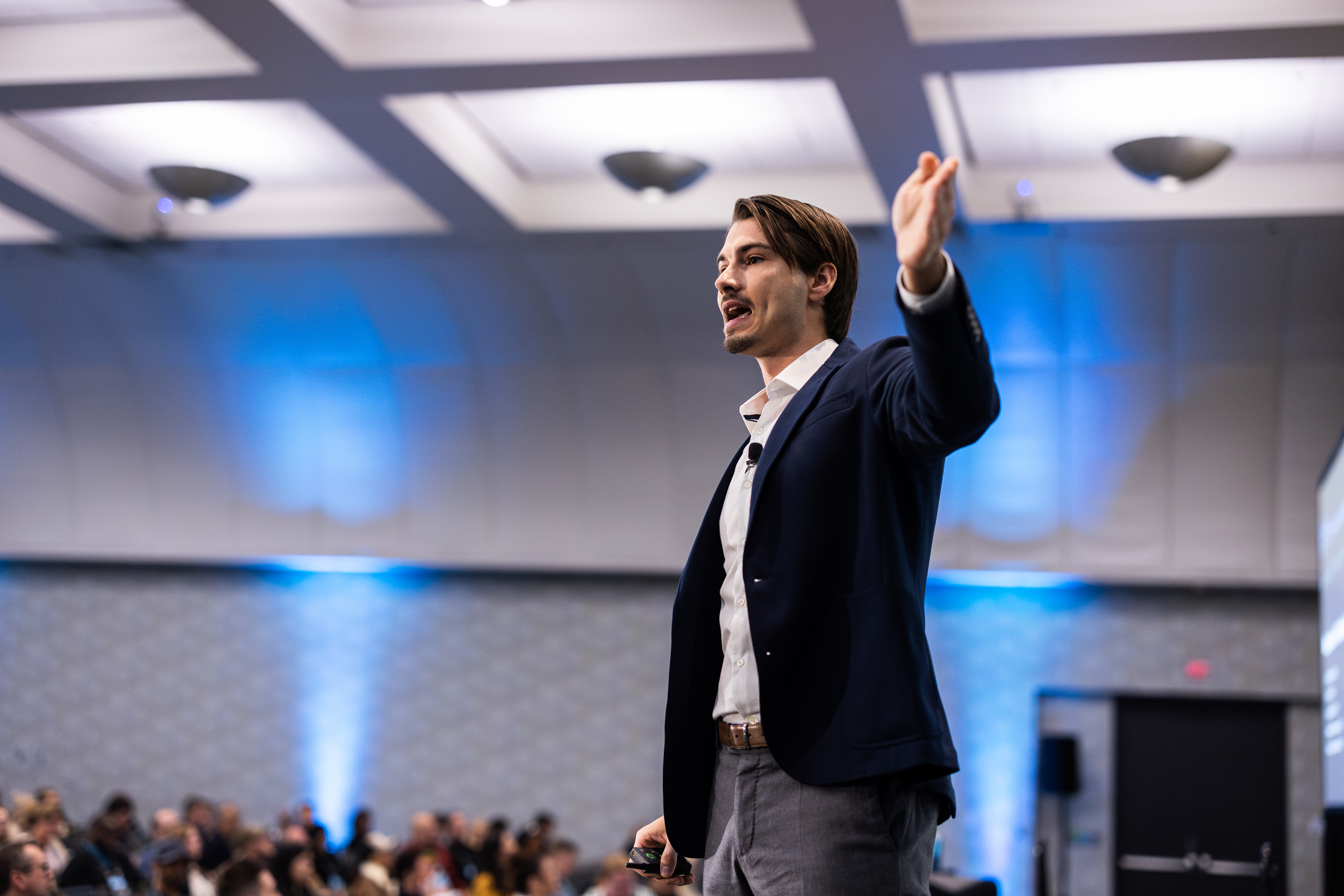 About Igor Pogany - Founder of AI Advantage | AI Expert & Educator